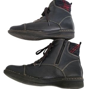 Clarks | Shoes | Clarks Womens Leather With Red Plaid Whistle Bea Ankle ...